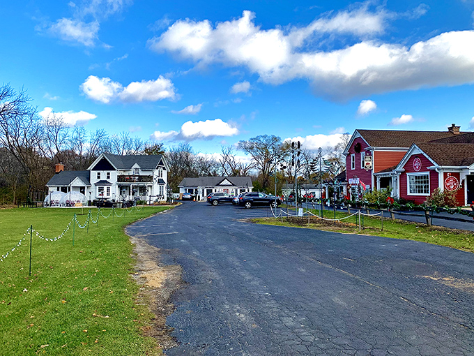 Long Grove or North Pole annex? This charming town brings Santa's workshop vibes to the Prairie State.