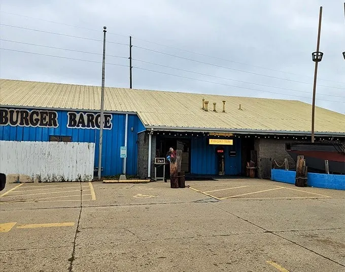 Anchors aweigh for amazing eats! The Burger Barge is the quirky pit stop your road trip was missing.