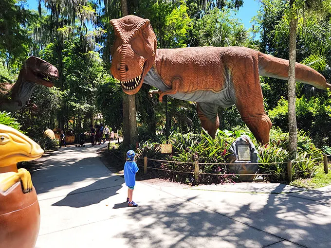 Jurassic Park meets Sunshine State! Plant City's Dinosaur World is where prehistoric beasts roam free – no genetic engineering required.