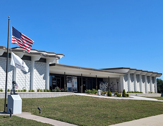 Alpena's ancient treasures! The Besser Museum proves that Michigan's history goes way, way back – like, dinosaur back.