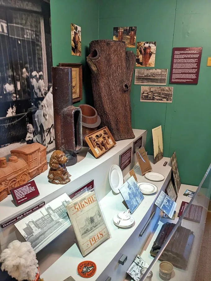 Talk about a trip down memory lane! These displays are like a greatest hits album of railroad history.