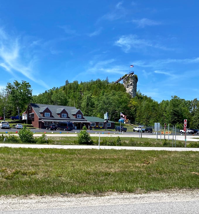 "Rustic charm meets geological marvel – only in Michigan!" The quaint gift shop nestled at the base of Castle Rock invites exploration.