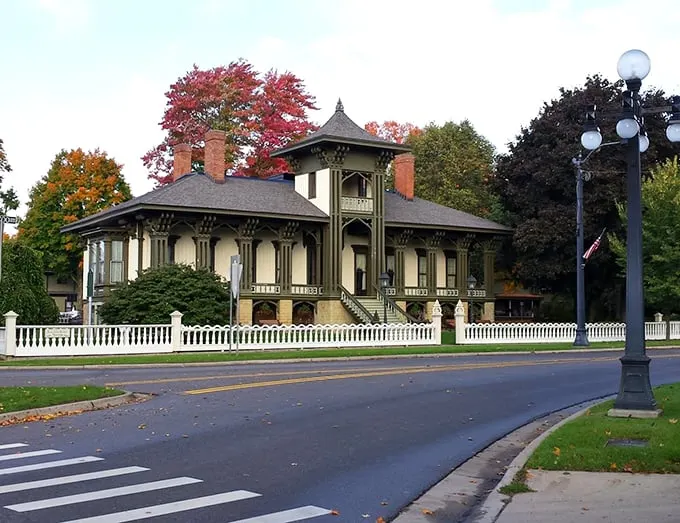 Aloha, Michigan! The Honolulu House brings tropical vibes to the Midwest. It's like a Hawaiian shirt at a black-tie event – unexpected but fabulous.