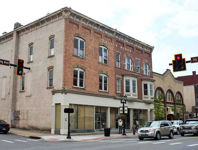 Wheeling Avenue charm! Cambridge's main drag offers a perfect blend of historic architecture and modern small-town life.