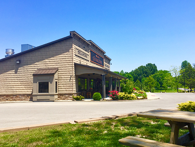 Pit stop upgrade! Trade rest areas for this regal winery on your next cross-state adventure.