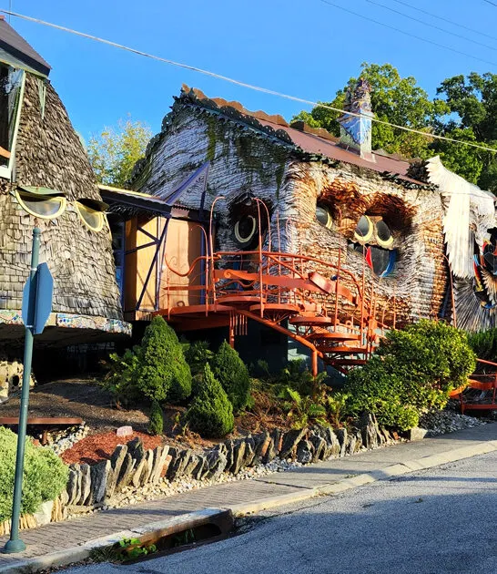 fantastical house ohio ftr