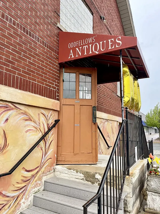 1 hunt for rare vintage treasures and collectibles at this 2 story antique store in berkley