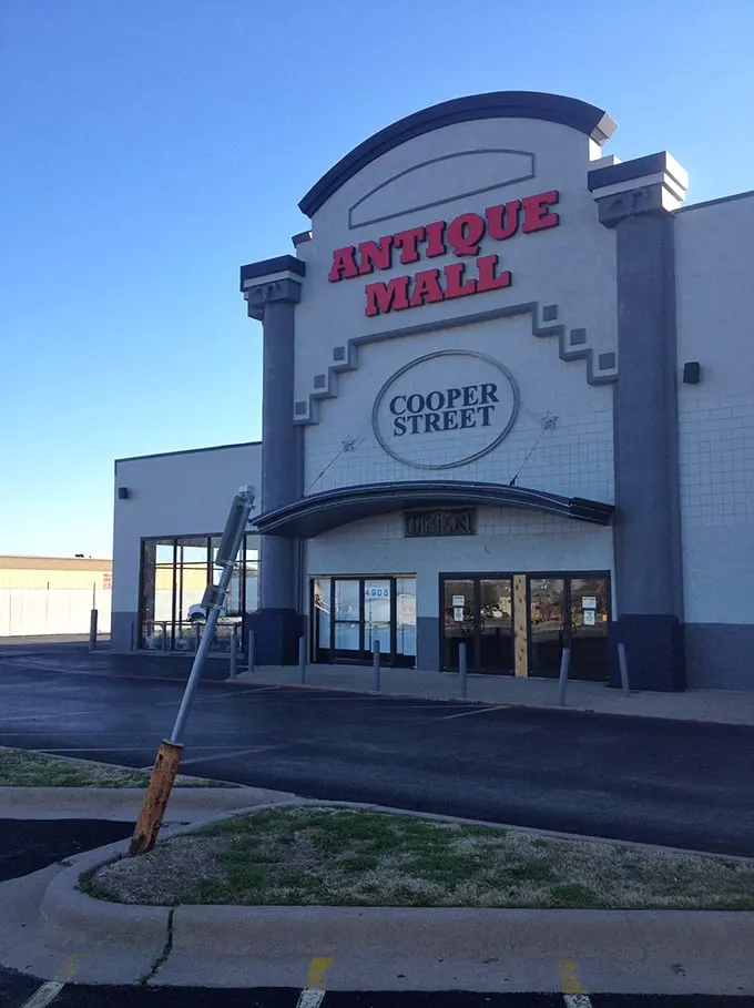 "Everything's bigger in Texas!" They weren't kidding. Cooper Street Antique Mall looms large, promising a treasure trove of nostalgia within its walls.