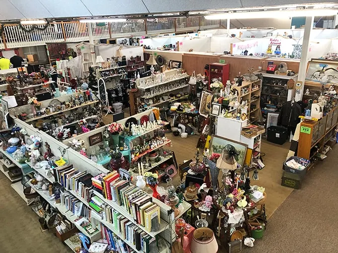 Welcome to Peddlers Market, where rustic charm meets treasure-hunting paradise! This unassuming exterior hides a world of wonders waiting to be discovered inside.