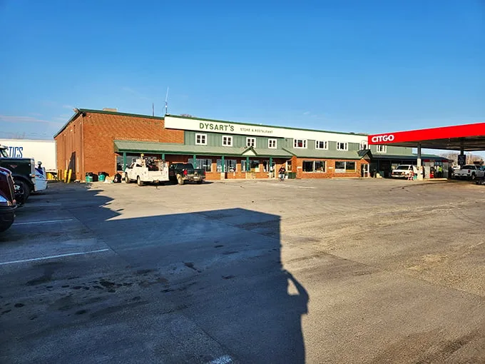 Welcome to Dysart's, where "food & fuel" isn't just a slogan—it's a way of life. This brick behemoth has been feeding hungry travelers and locals alike since 1967.