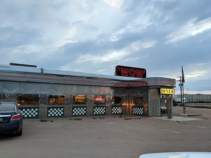 Shiny and chrome, this diner's exterior is straight out of a '50s sci-fi flick. Beam me up, Scotty – I'm ready for some out-of-this-world breakfast!