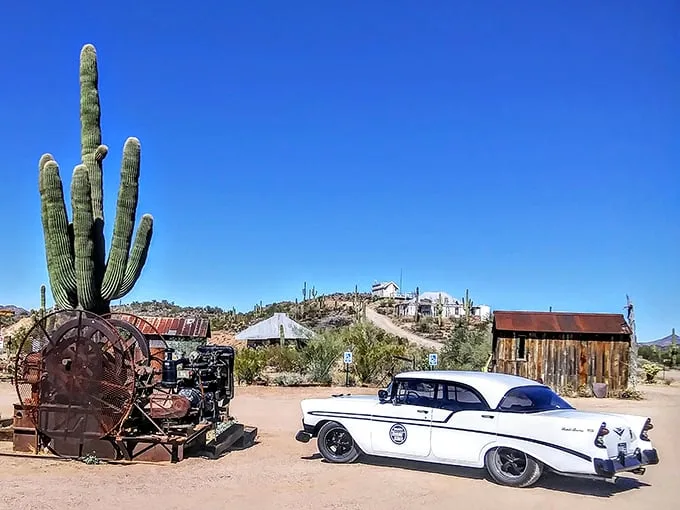 Welcome to the Wild West! Vulture City's entrance beckons with rustic charm and a promise of adventure. Just don't expect any vultures to greet you personally.