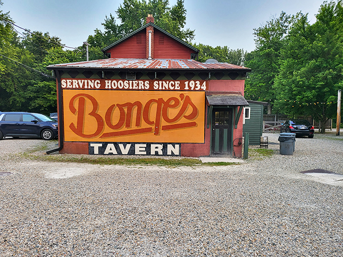 Welcome to Bonge's Tavern, where the exterior says "small-town charm" but the steaks inside scream "big-city flavor." This unassuming red building holds culinary treasures that'll make your taste buds do a happy dance.