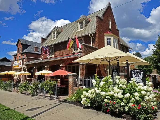 A Bavarian fairytale in brick and mortar! Valter's at the Maennerchor stands proudly, inviting you to step into a world where German gemütlichkeit meets Midwestern charm.