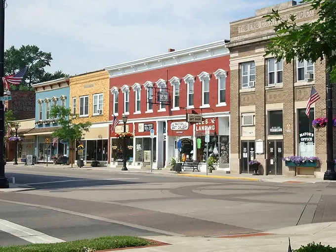 Step into a Norman Rockwell painting come to life! Vermilion's Main Street is a charming time capsule of small-town Americana, complete with colorful storefronts and inviting sidewalks.