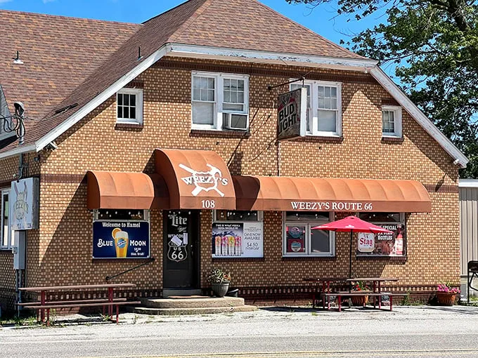 Welcome to Weezy's, where Route 66 meets your appetite! This brick beauty is like a time machine disguised as a diner.