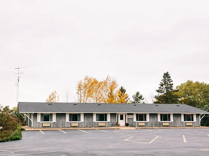 Unassuming on the outside, extraordinary on the inside. Fannies Supper Club & Motel proves that you can't judge a book by its cover – or a restaurant by its siding.