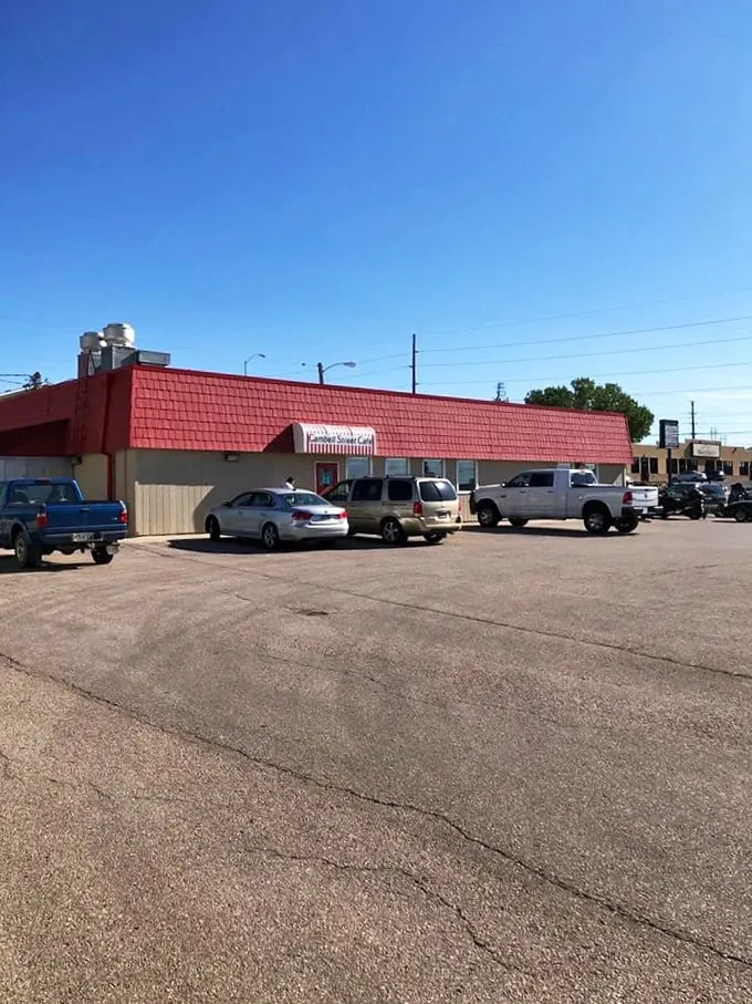 A red-and-white striped awning that screams "Come in, we've got pancakes!" Beau's Cambell Street Diner stands out like a beacon of breakfast hope in Rapid City.