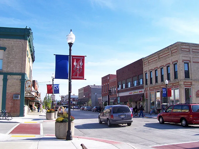 Ships and shops coexist in perfect harmony. Sturgeon Bay is like a maritime mullet—business in the front, party in the back!