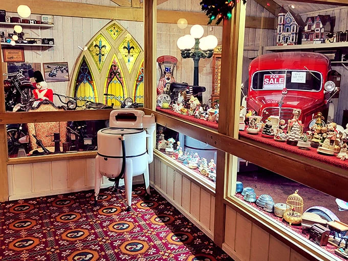 Knick-knack heaven! This vintage decor collection is what happens when "Antiques Roadshow" meets "Hoarders" – in the best way possible.