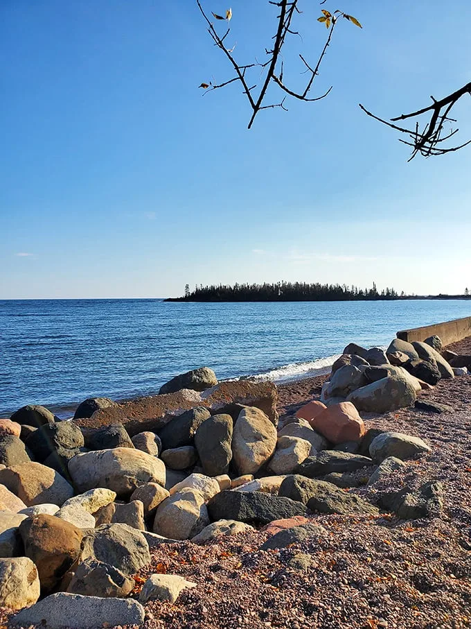 Rocky shores, crystal waters, and endless sky. Mother Nature showing off her own bestseller right outside the bookstore's door.