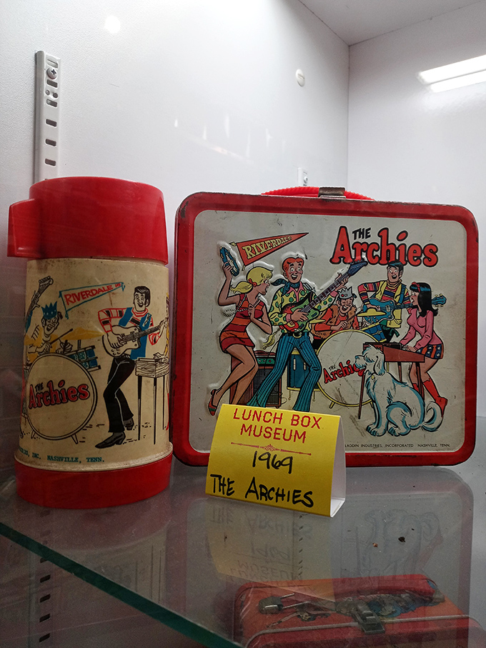Hey, hey, we're the lunchies! The Archies' box hits all the right notes, mixing music and munchies in perfect harmony.