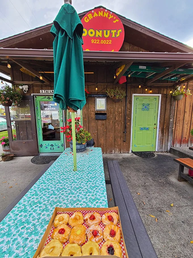 Al fresco feasting at its finest. Who needs five-star dining when you've got donuts and fresh air?