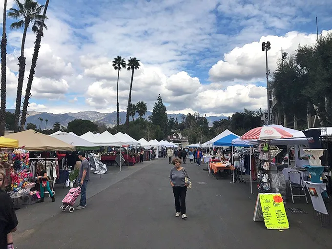 Wide open spaces and endless possibilities. It's a flea market so vast, you might need breadcrumbs to find your way back.