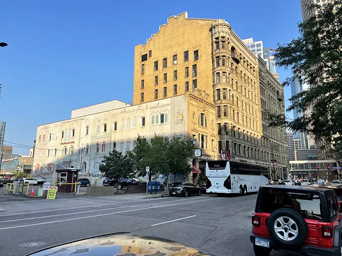 A slice of old-world charm nestled in downtown Minneapolis. Gluek's stands tall, a beacon of Bavarian hospitality in the heart of the Midwest.