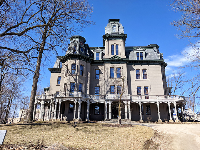 Hegeler Carus Foundation: "Talk about a stairway to heaven! These twin staircases are begging for a dramatic entrance – cue the Downton Abbey theme!"
