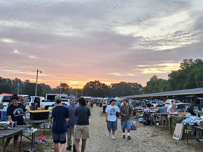 Sunset bargain bonanza: As day turns to dusk, the deals get hotter than a South Carolina summer.