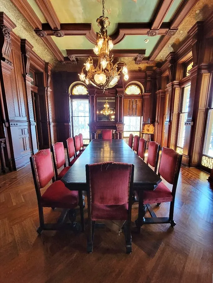 "Dinner for twelve, or just you and your thoughts?" This dining room could host a royal banquet or a cozy tête-à-tête with equal panache.