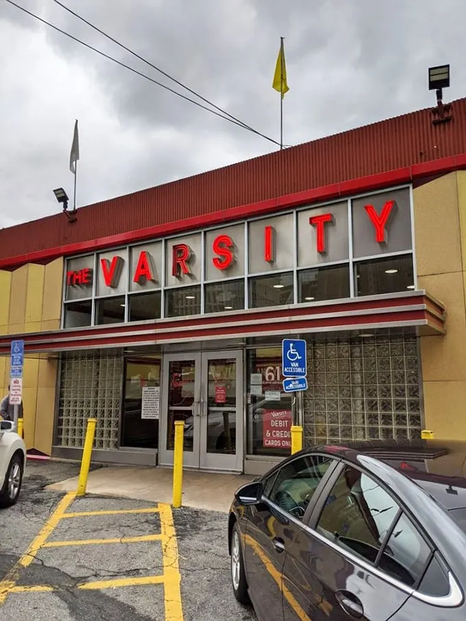 The Varsity: Atlanta's hot dog colossus! This neon-lit behemoth serves up more than just dogs – it's dishing out memories by the plateful.