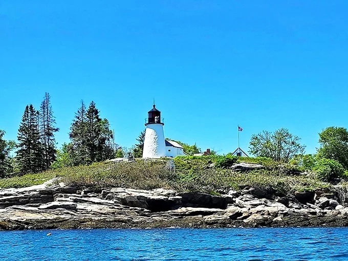 Who needs a five-star hotel when you can stay in a lighthouse? Burnt Island offers the ultimate room with a view.