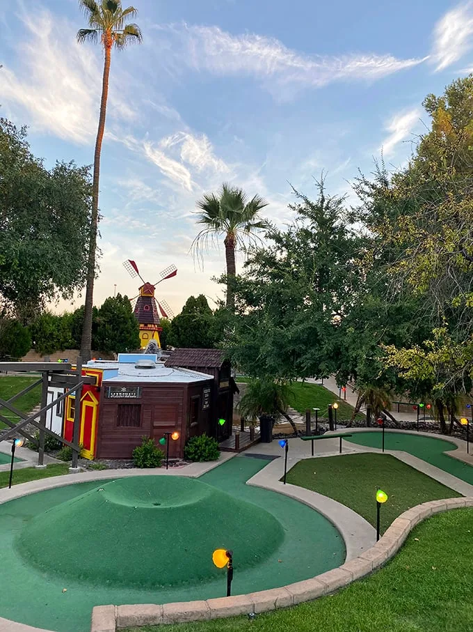 Palm trees and putting greens – a match made in Arizona heaven. Just don't mistake that mini windmill for a giant fan!