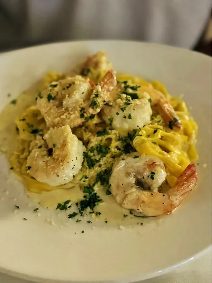 Shrimp so plump, they look like they've been working out. This scampi is what seafood dreams are made of.