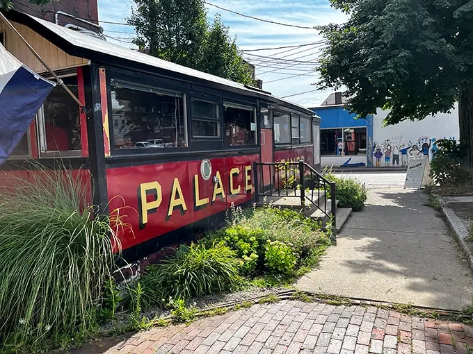 Fifteen seats, endless possibilities. Palace Diner proves good things come in small packages – especially when those packages include legendary tuna melts.