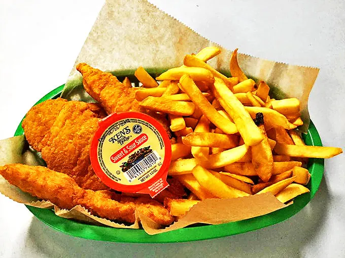 "Crispy, golden, and utterly irresistible!" These onion rings are like edible halos, sent from the deep-fried heavens to bless your taste buds.