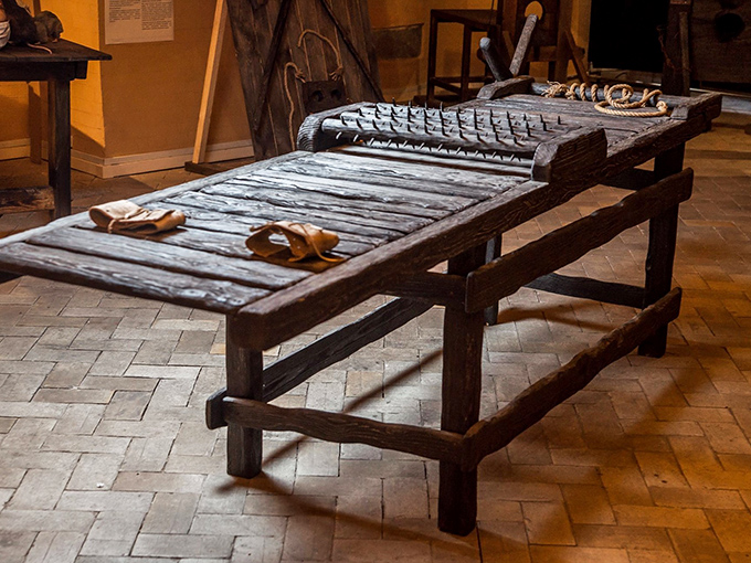No, it's not the world's worst massage table. This rack gives "feeling it in your bones" a whole new meaning.