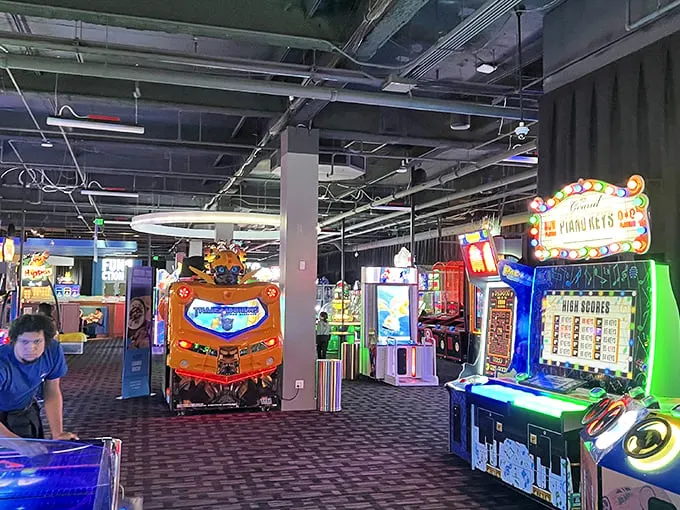 Dave & Buster's Edina: Welcome to the adult playground! It's like Chuck E. Cheese grew up, got a job, but kept its fun side.