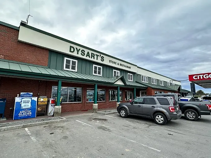 Size does matter at Dysart's – at least when it comes to portions. Fuel up on hearty fare that could power a cross-country road trip.