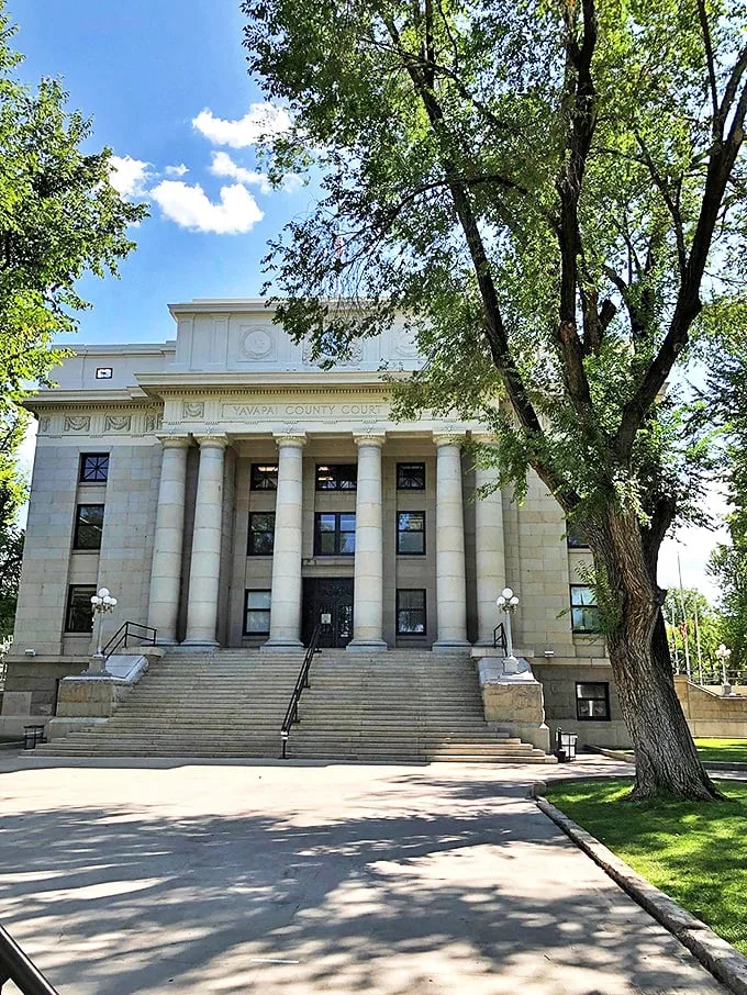 Courthouse Park: Justice never looked so good. This courthouse could easily moonlight as a movie set for a legal drama.
