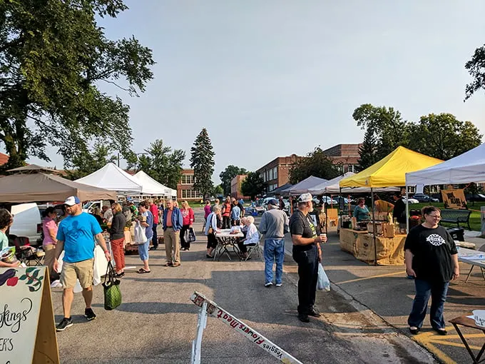 Small town, big flavors! Brookings Farmers Market is where your taste buds go to party.