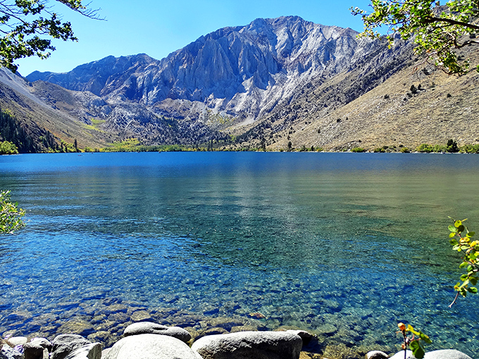 Convict Lake: Don't let the name fool you – the only thing escaping here is your stress.
