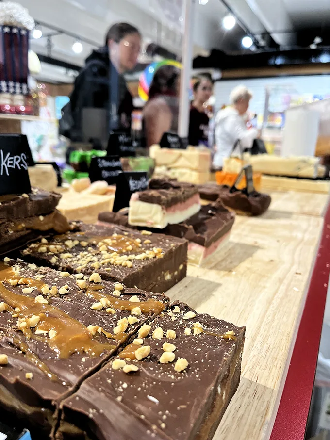 Fudge so tempting, it could make a chocolate waterfall jealous. Willy Wonka would be green with envy at this display.