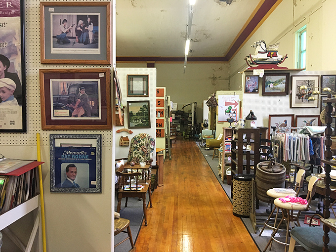 Curated chaos or organized whimsy? These booths are like time capsules you can walk through—and maybe take home a piece of.