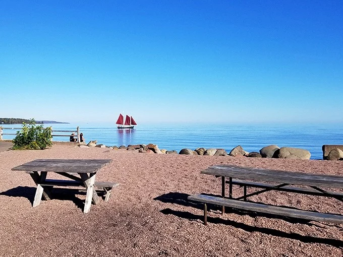 Who needs a five-star restaurant when you've got million-star views? Lake Superior serves up the best ambiance in town.