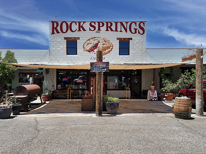 Step into Rock Springs and travel back to the Old West. The only thing more authentic than the decor is the home-cooked flavor!