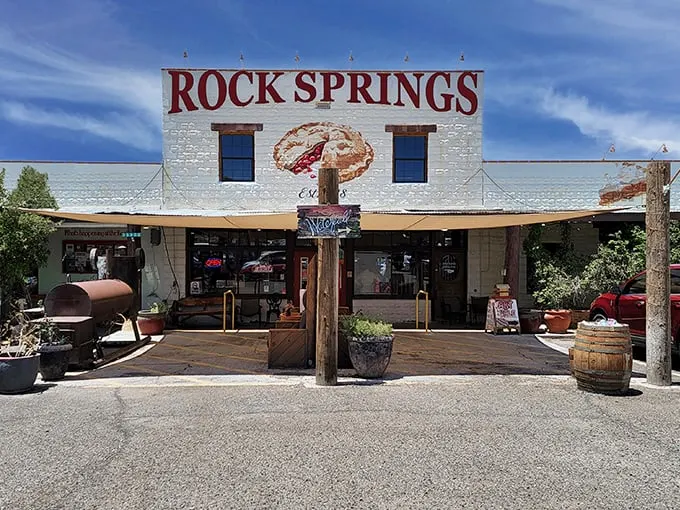 Step into Rock Springs and travel back to the Old West. The only thing more authentic than the decor is the home-cooked flavor!