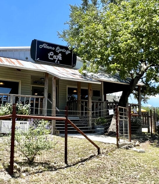 best burgers fredericksburg tx ftr